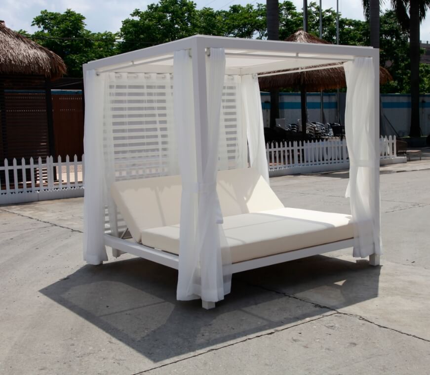CONTRACT SAMUI PAVILION BED W/ SLING ROOF | Clima Home